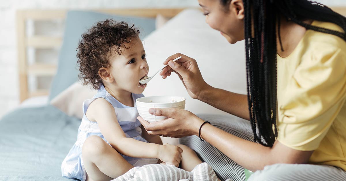 Starting Solids with Your Breastfed Baby - Lompoc Valley Medical Center